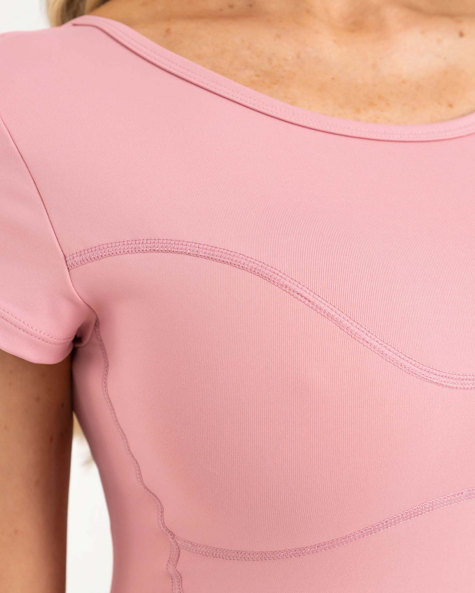 Enterizo corto sculpt suit rosa classy FIBER