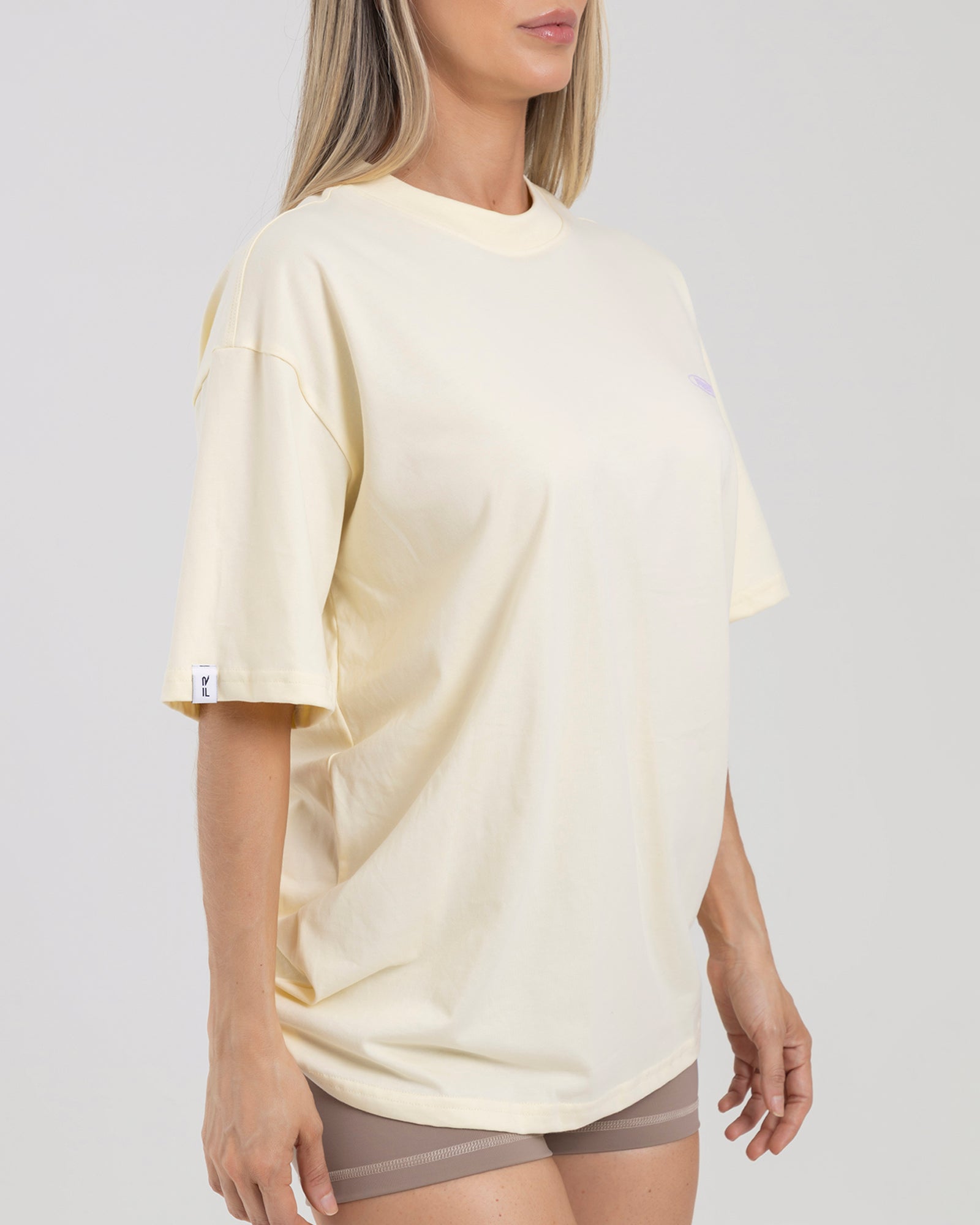 Camiseta oversize Always Smile amarillo butter new dawn FIBER